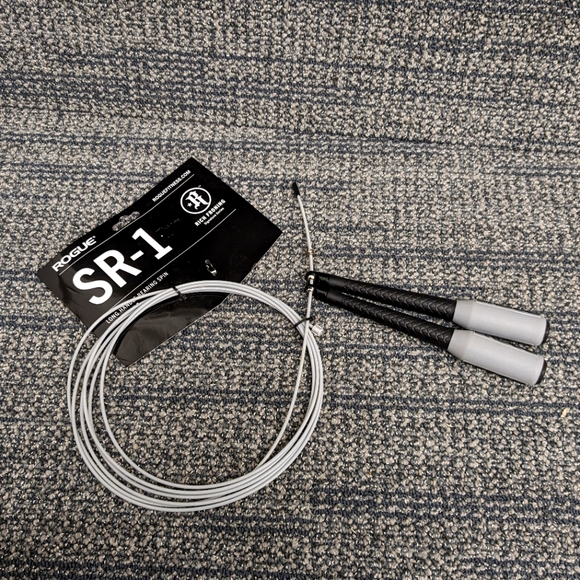 Rogue Fitness | Other | Rogue Fitness Froning Srf Speed Rope 2 Gray ...